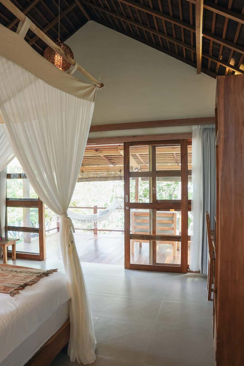 Alor Tanapi Dive Resort | Ocean Earth Travels Indonesia