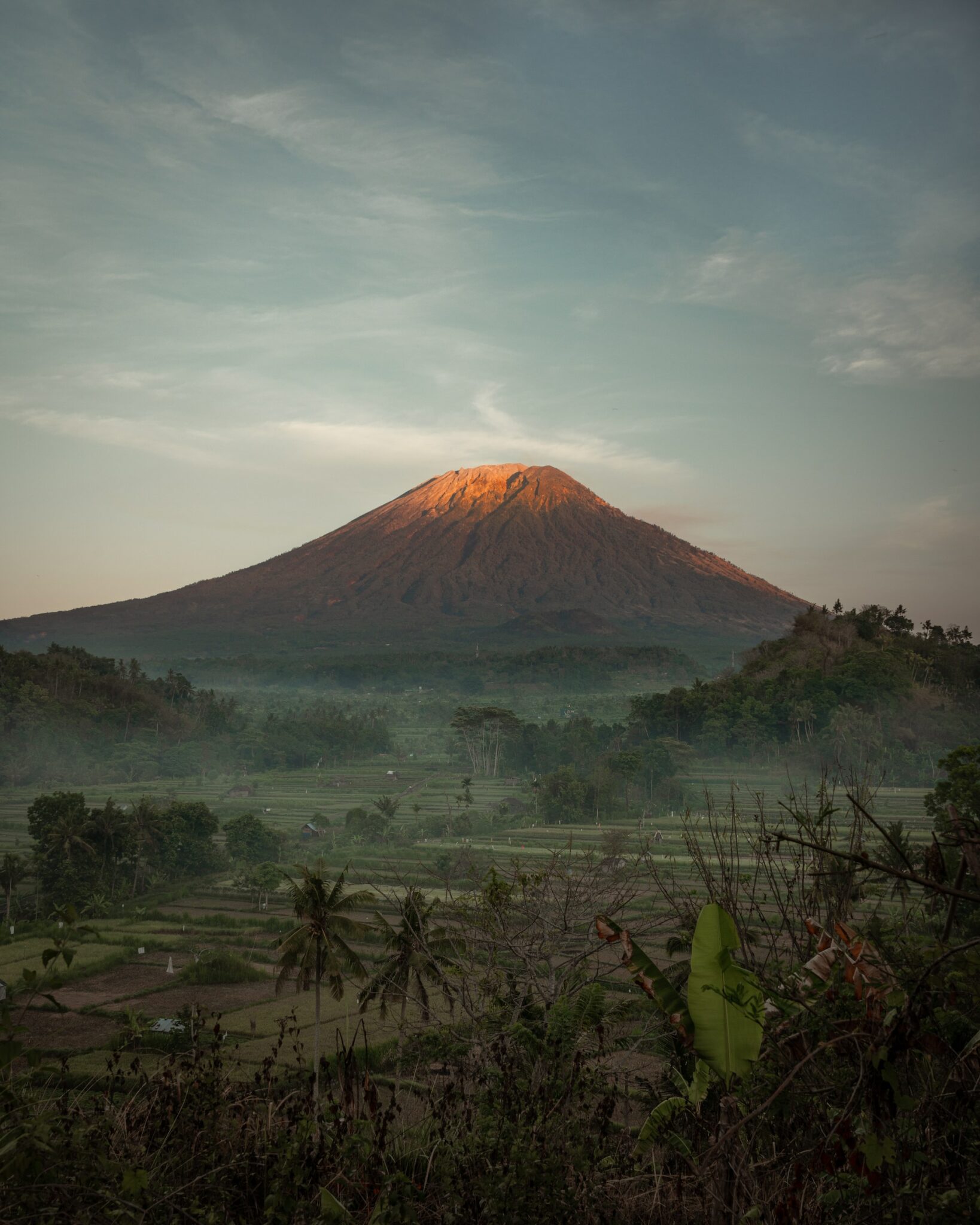 Volcanic History of Indonesia | Most Iconic Volcanoes in Indonesia