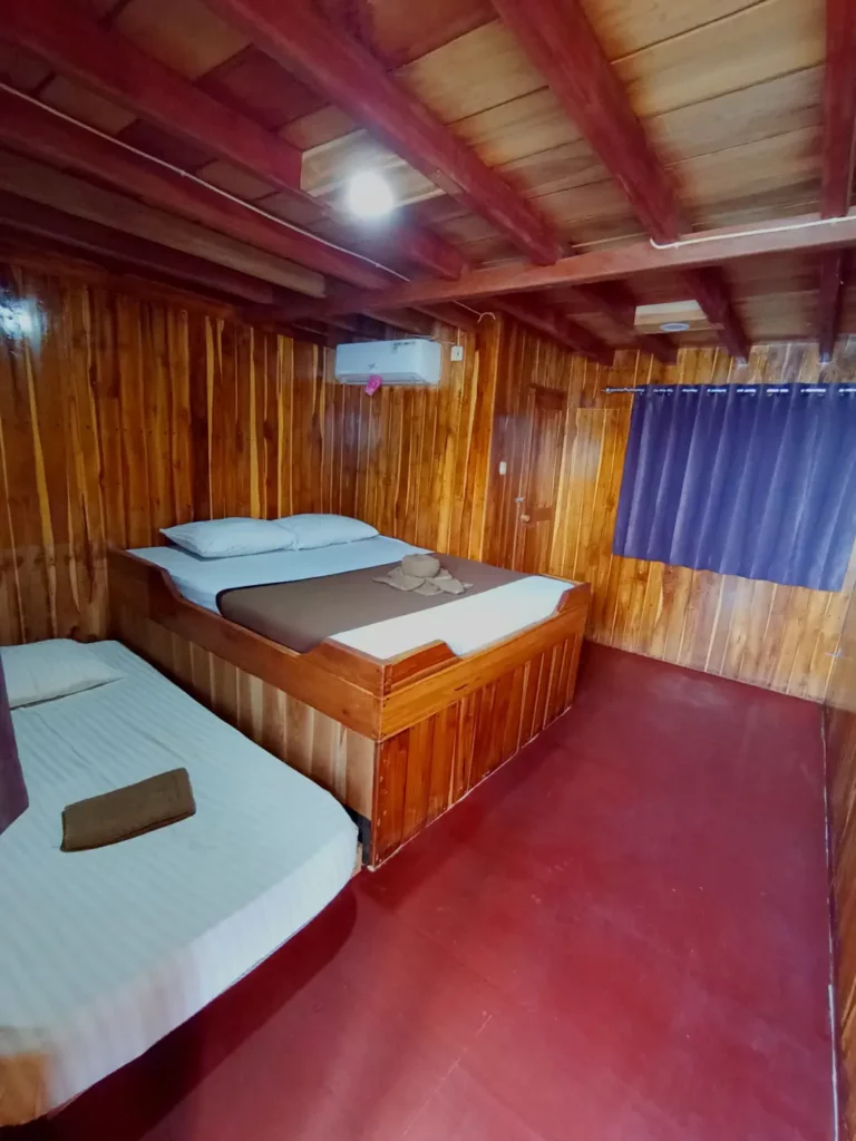 KLM Caesar | Lombok - Komodo Liveaboard Trip | Ocean Earth Travels